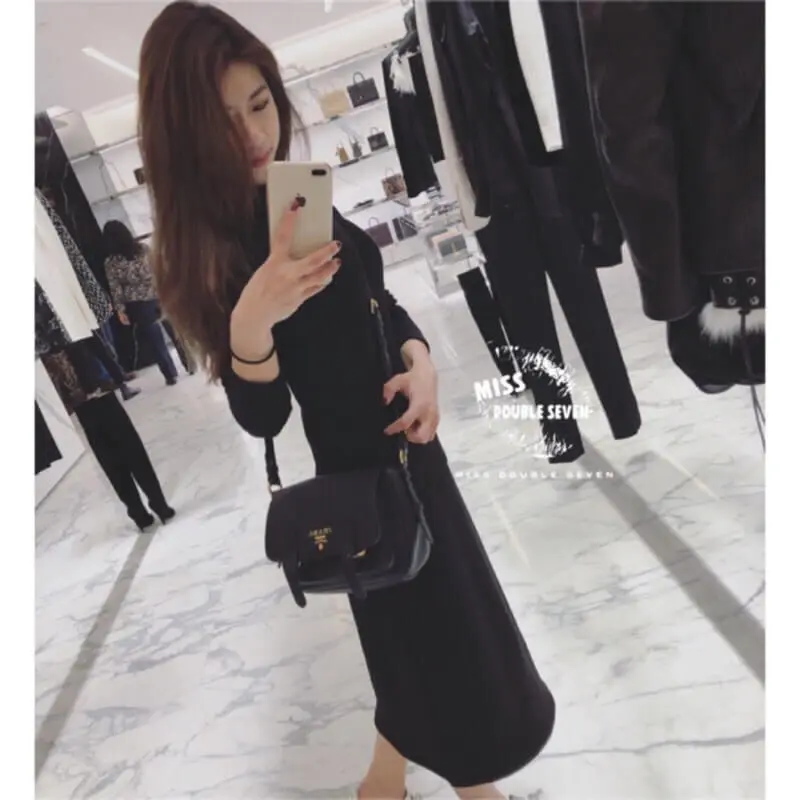 PRADA 斜背包超美新品 真皮側背包 | MISSDOUBLESEVEN