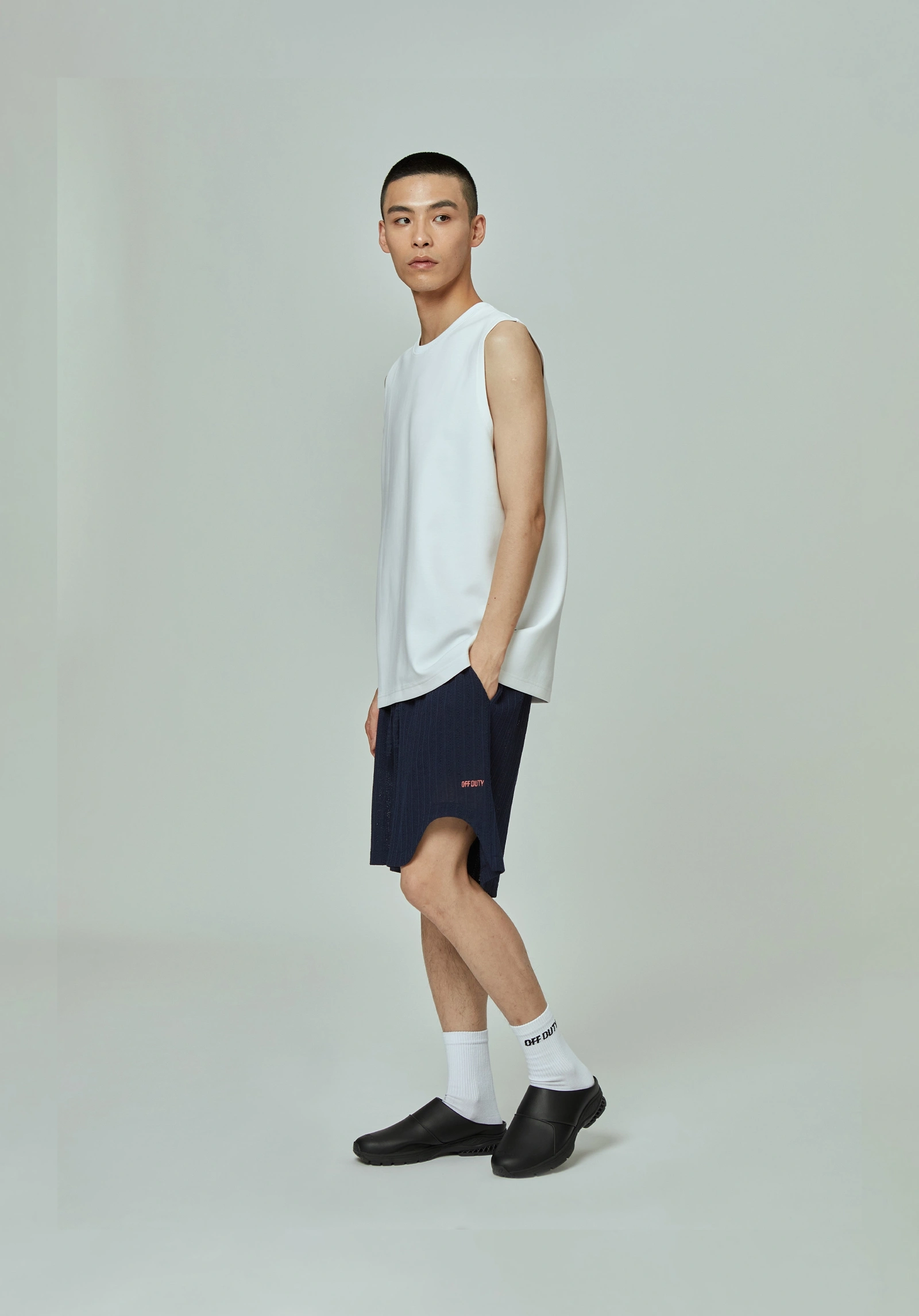 KONE BOX TANK WHITE | OFF DUTY