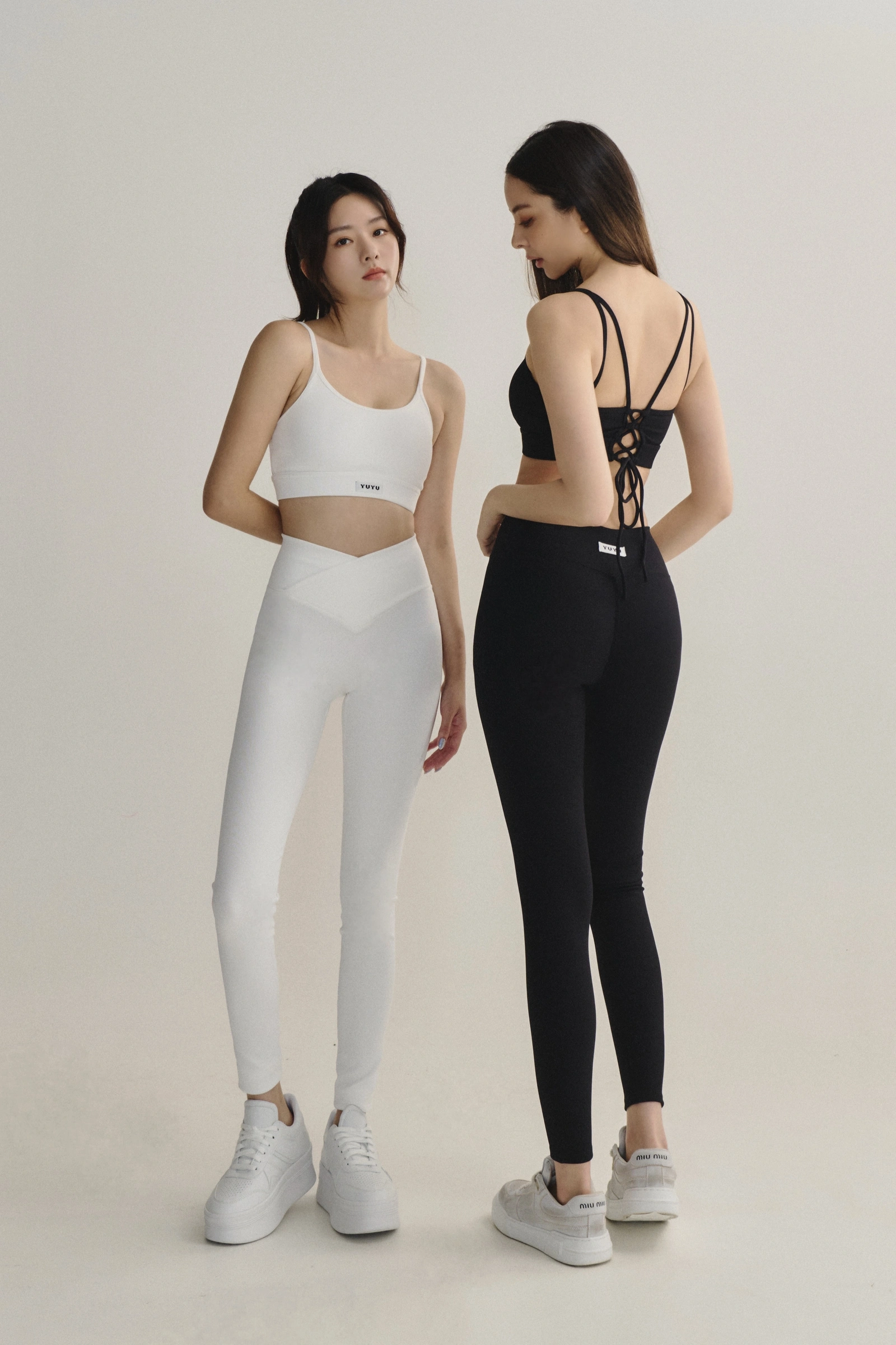 Stitches Legging | YUYU ACTIVE
