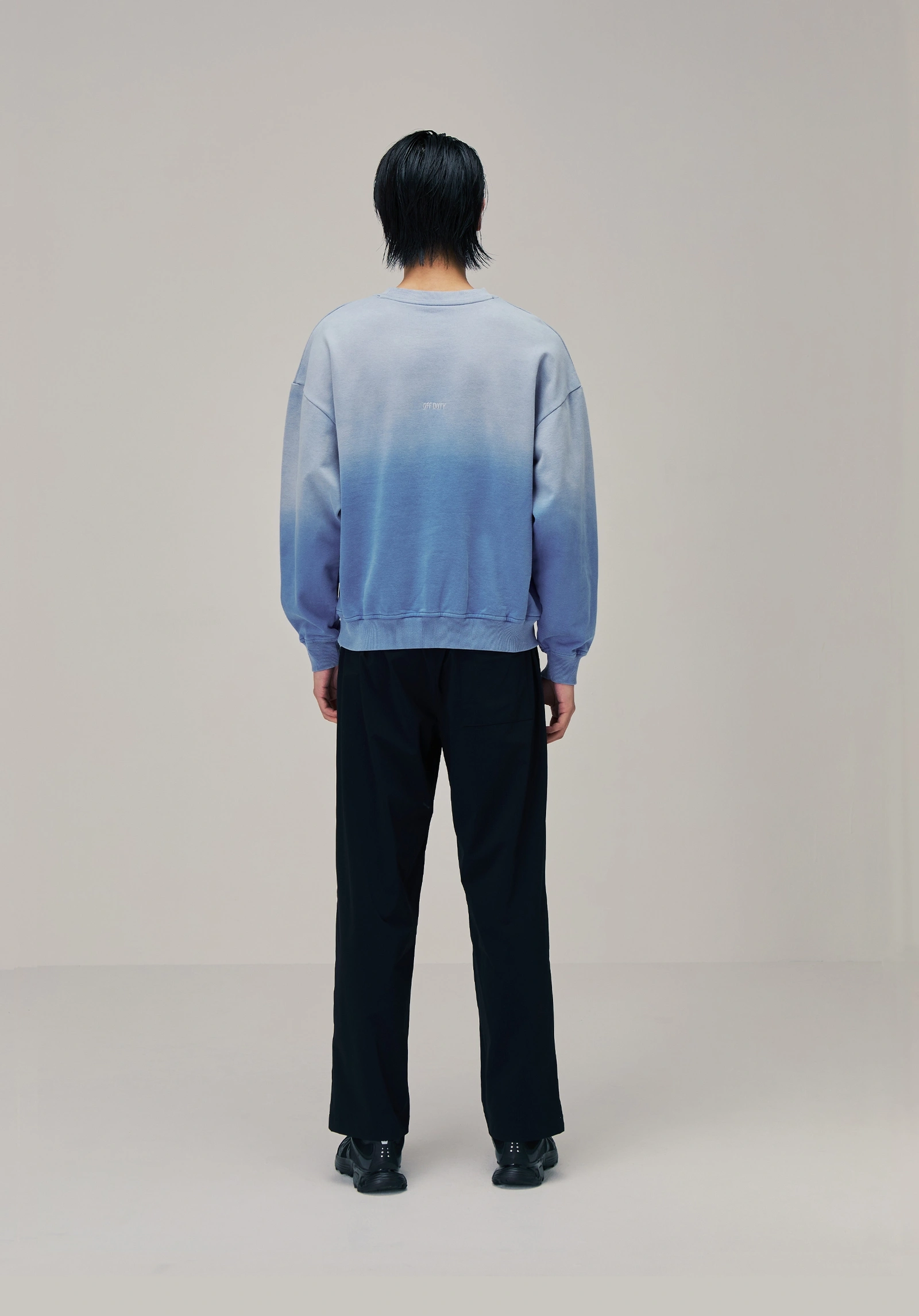 GAZER SWEATER BLUE
